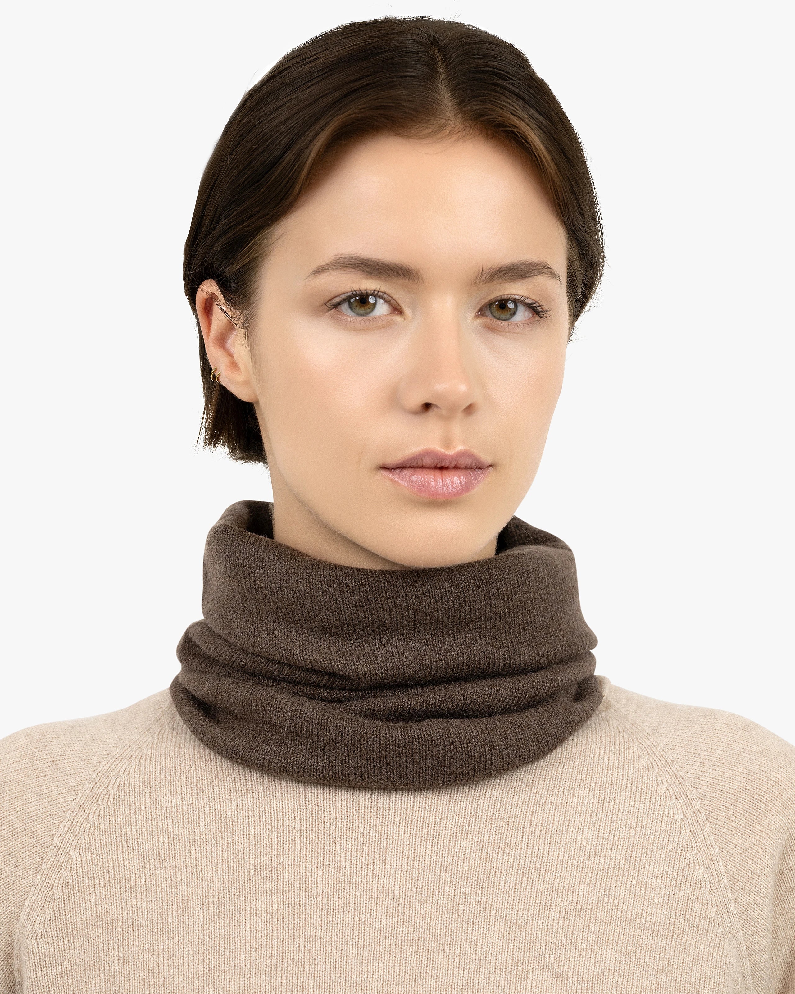 Essential Cashmere Neck Warmer - Brown | MaisonCashmere