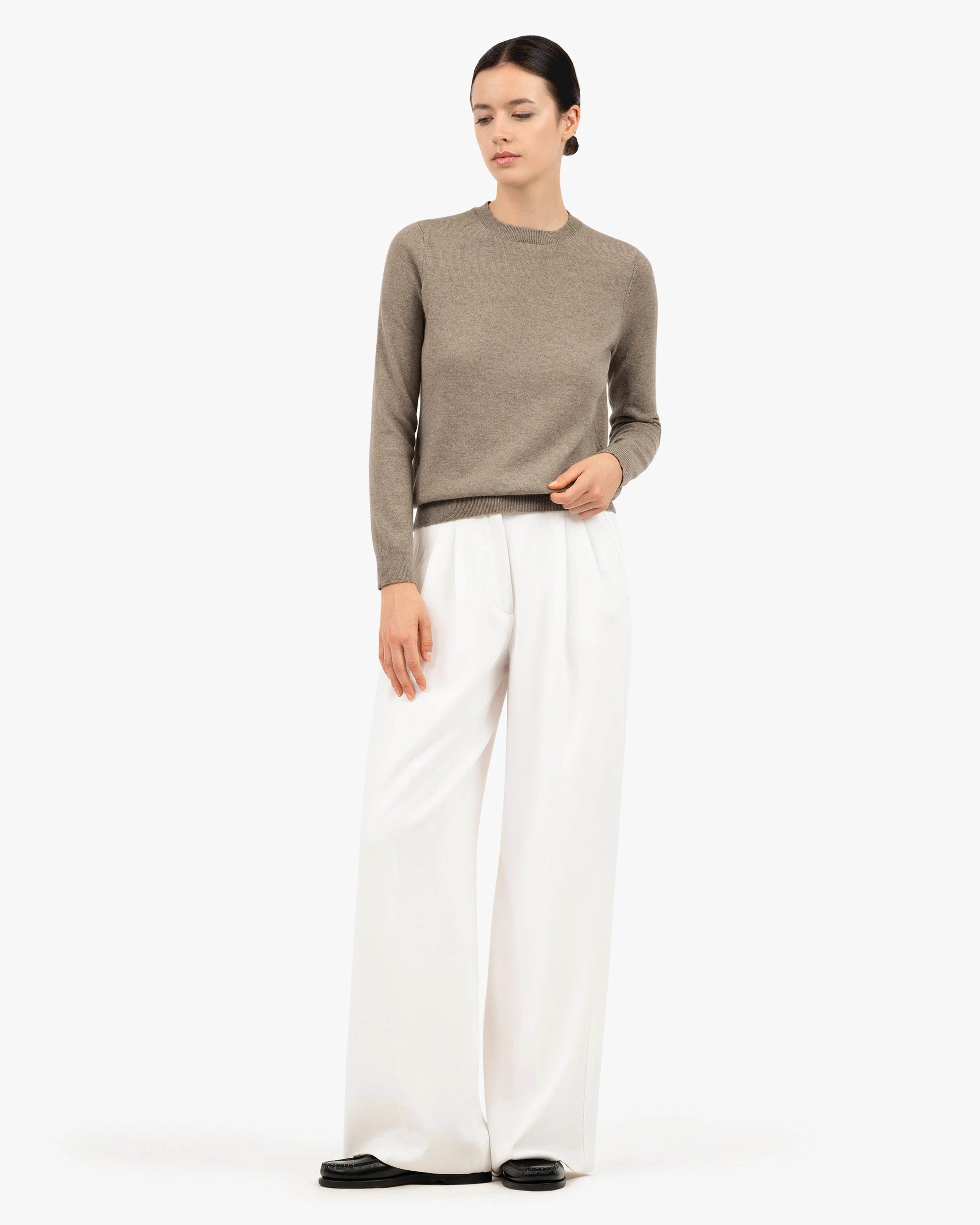 Women's Tribeca Cashmere Crew Neck Sweater - Taupe | MaisonCashmere